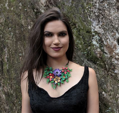 Colar Primavera Incomun Arte