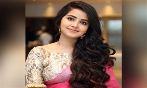 అనుపమ పరమేశ్వరన్ షాకింగ్ డెసిషన్