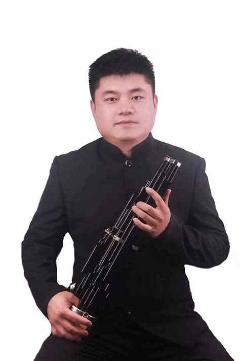 李明轩 烟台大学 音乐舞蹈学院