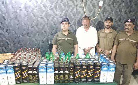 جہلم پولیس نے شراب کی بڑی کھیپ پکڑ لی، ملزم گرفتار