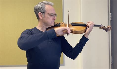 A Short Nearly Silent Routine To Stay In Shape — Travis Maril Viola