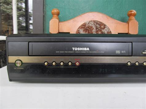 COMBO Magnetowid Nagrywarka DVD VHS Toshiba D VR52 13675627272