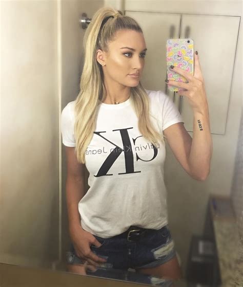 Brittany Aldean Rockin The Calvin Tee Hollywood Girls Girly Fashion Brittany Aldean