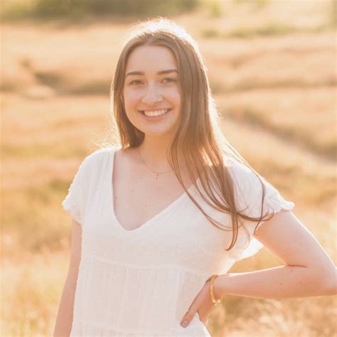 Sienna Smith Referral And Medical Outreach Intern Make A Wish