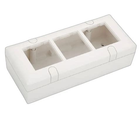3m 3 Way Modular Surface Gang Box White Pvc At Rs 140 Piece In