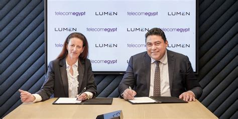 المصرية للاتصالات توقع اتفاقية مع Lumen الأمريكية لإنشاء أول نقطة
