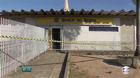 Explosões De Bancos Deixam Cidade Sem Agência Bom Dia Pe G1