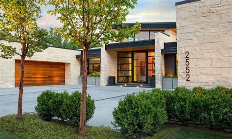 Eldorado Stone Cut Coarse Stone® Exterior Stone Eldorado Stone