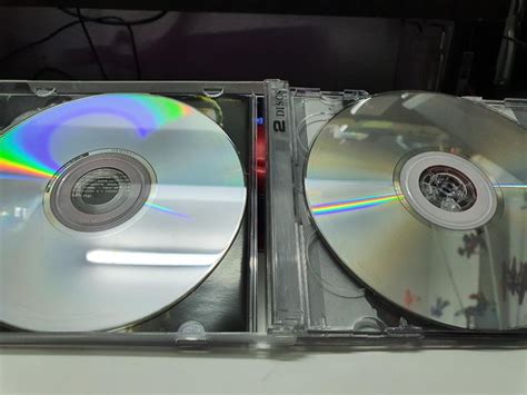 Cd The Essential Johnny Cash Hobbies And Toys Music And Media Cds