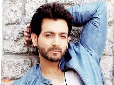 Vineet Raina Actor Height Weight Age Girlfriend Wife Biography And More