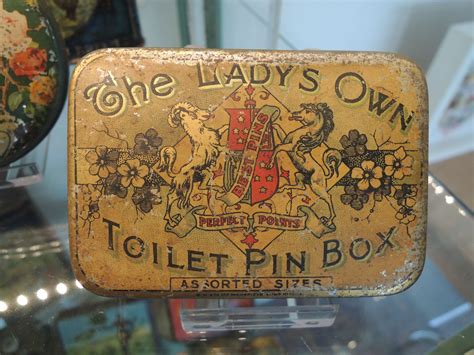 Pin Van Diana Op History Vintage Tin