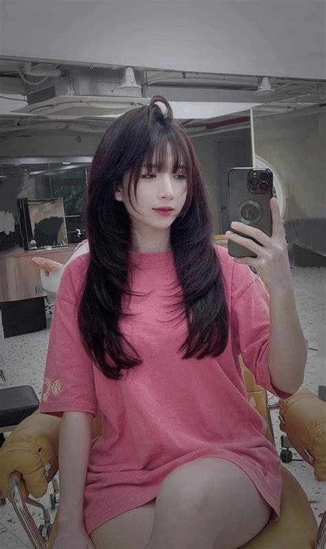 Pin van Th Hương op Gãy