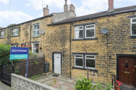 Longfield Road Pudsey Ls28 7bx 2 Bed Terraced House £190 000