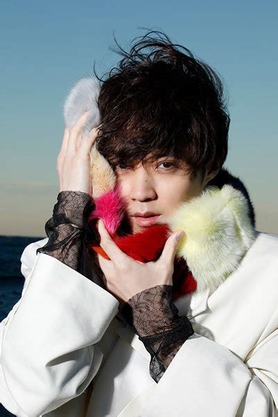 「磯村勇斗最新写真集（仮）」2022年11月4日（金）発売情報 磯村勇斗 Official Site