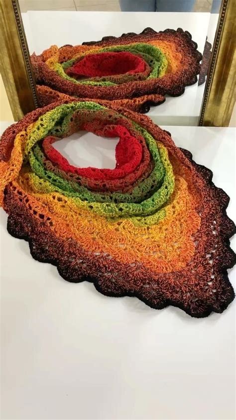 Вязаный платок бактус Knitting Crochet Flowers