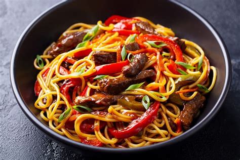 Chow Fun Vs Chow Mein 3 Differences And Health Comparison