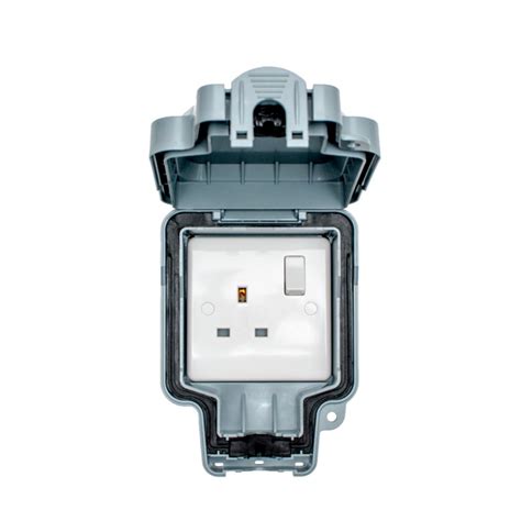 13a Switched Lockable Socket 1 Gang Ip66
