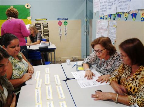 ESCOLA ESTADUAL PRESIDENTE KENNEDY OFICINA DE BRINQUEDOS ECOLÓGICOS SEBRAE