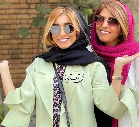 زن سردار آزمون در باغ نشان ۲۴