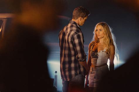 Michelle Randolph Defends ‘landman Character ‘sparking Conversation