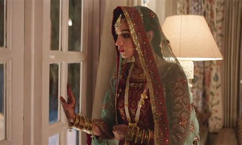 Raazi Song Dilbaro The Harshdeep Kaur Track Gives Words To The Special
