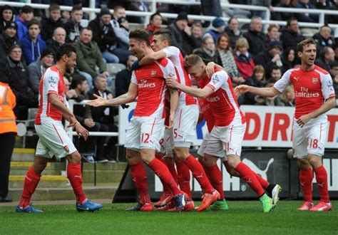 「最果てのキャットウォーク」プレミア14 15 ニューカッスル・ユナイテッド V アーセナル Arsenal アーセナル 猿のプレミアライフ
