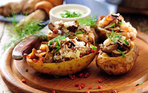 Batata recheada receitas fáceis e de dar água na boca para tentar em casa