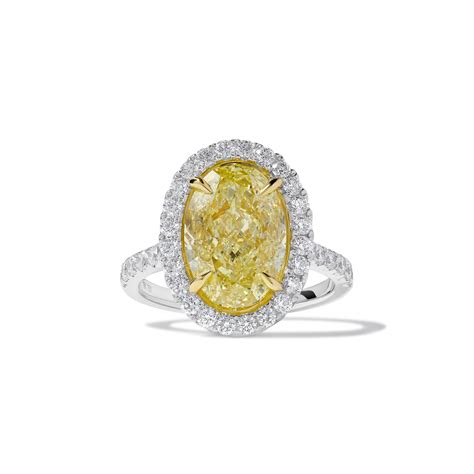 Gia Certified Natural Yellow Oval Diamond 578 Carat Tw Gold Cocktail
