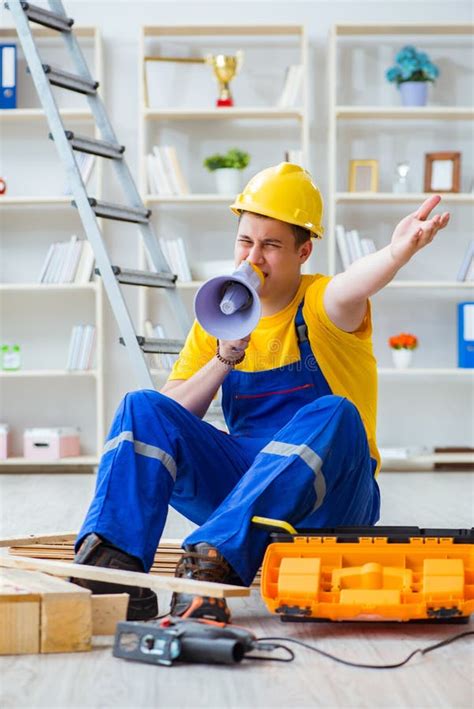 The Young Man Assembling Wood Pallet Stock Image Image Of Decorating