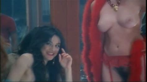 Gaia Zucchi Nuda ~30 Anni In Po Box Tinto Brass