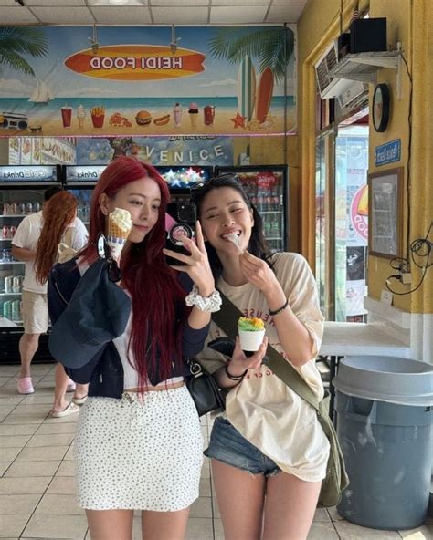 Itzy Ryujin 류진 230202 🐱💭 Ryujin Itzy 류진 있지 Instagram