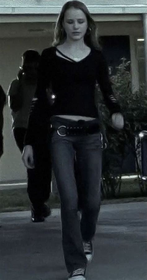 Pin by anni ౨ৎ on ᥫ 𝑡𝑣 𝑔𝑖𝑟𝑙 2000s fashion outfits Fashion