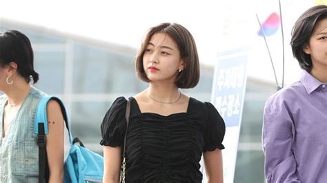 E포토 트와이스 지효 물오른 미모
