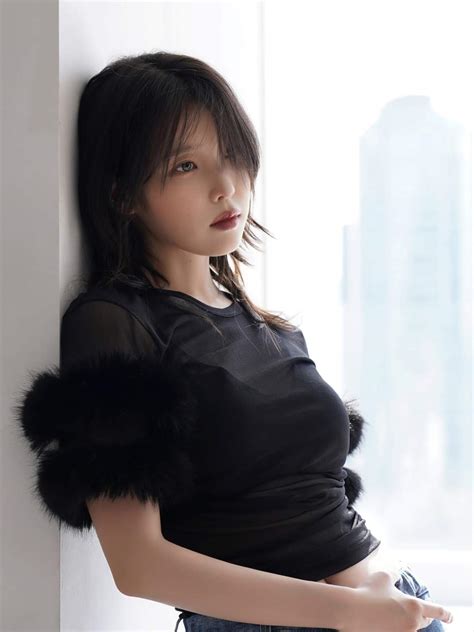 당당하게 섹시하다 말할수 있는 아이유 근황  인스티즈 Instiz 이슈 카테고리