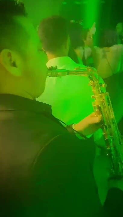 סקסופוניסט לאירועים לייב און דיגי 0527730448 Youtube