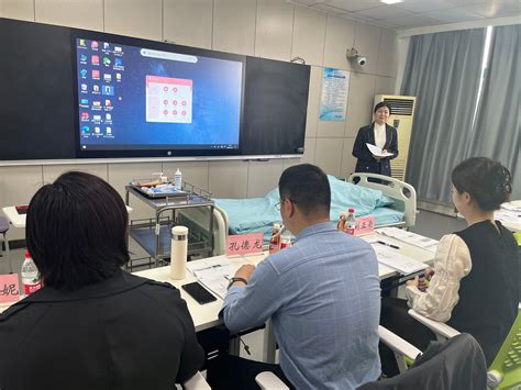 实践出真知 青教展风采——我院圆满完成2024年青教赛院内选拔活动 护理学院