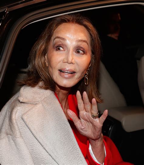 Isabel Preysler Encuentros Con Un Millonario Más Joven Que Mario