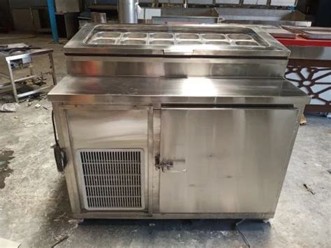 Pizza Restaurant Commercial Equipment At GIDC Vadodara ID