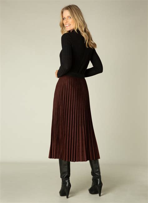 Yest Oete Skirt Montana Rustic Accents