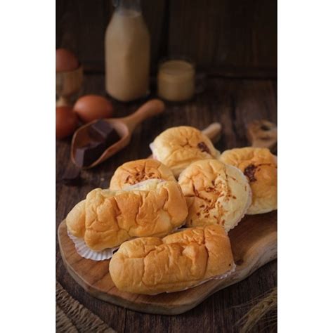 Jual Aneka Roti Manis Halal 100 Shopee Indonesia