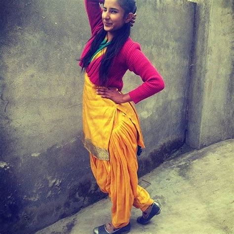 Beautiful Smart And Simple Girl Selfie Picture Masti Picture Sexy