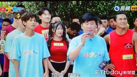 胡瓜跟熊霓一起走紅毯 「元配丁柔安」現身宣示主權 Ettoday星光雲 Ettoday新聞雲