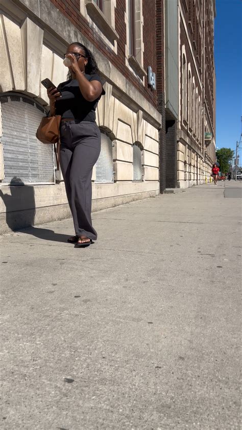 Curvy Ebony Goddess With A Vpl Forum