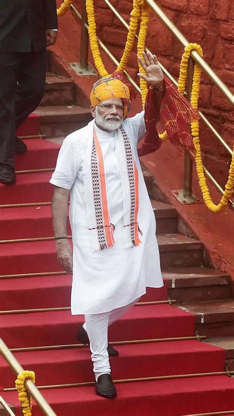 Independence Day Speech Pm Modi Lauds Women Self Help