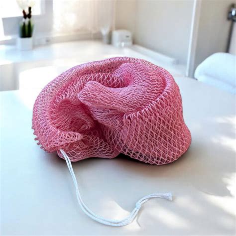 African Net Sponge For Mature Skin What The Research Says Ollie