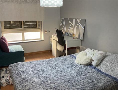 Alugo Quarto No Meu Apartamento No Barreiro Bquarto