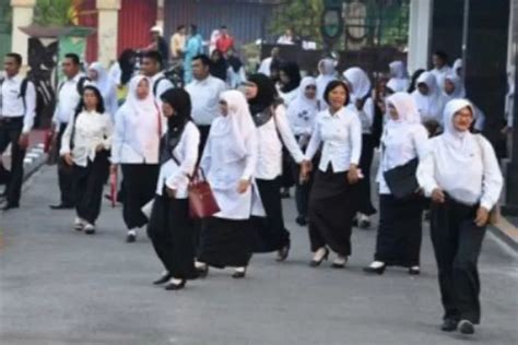 Pppk Sujud Syukur Ruu Asn Tetapkan Ada Jaminan Pensiun Bisa Lanjut