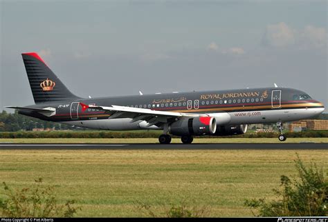 JY-AYF Royal Jordanian Airbus A320-232 Photo by Piet Alberts | ID ...