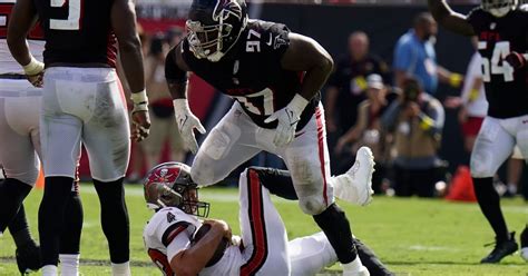 Grady Jarrett Named Atlanta Falcons Nominee For Walter Payton Man Of
