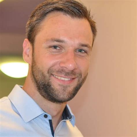 Patrick Ebert Leitung Produktion Und Technik Dek Deutsche Extrakt